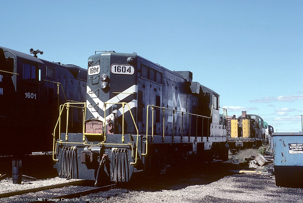 MN GP7 1604